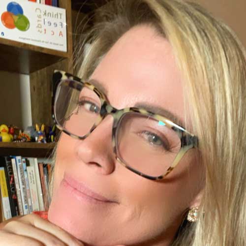 Fiorella Velarde, M.Ed, PCC • Six Seconds